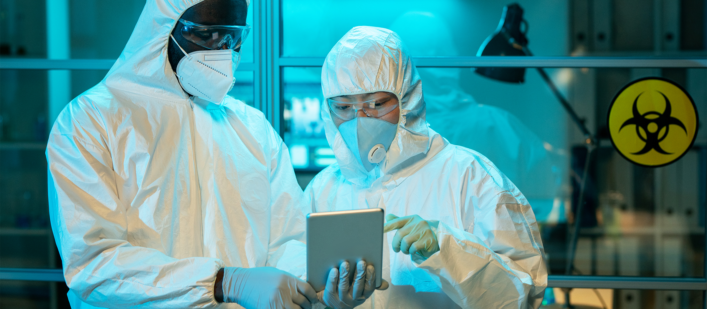 10 Safe Laboratory Practices You Should Know & Follow